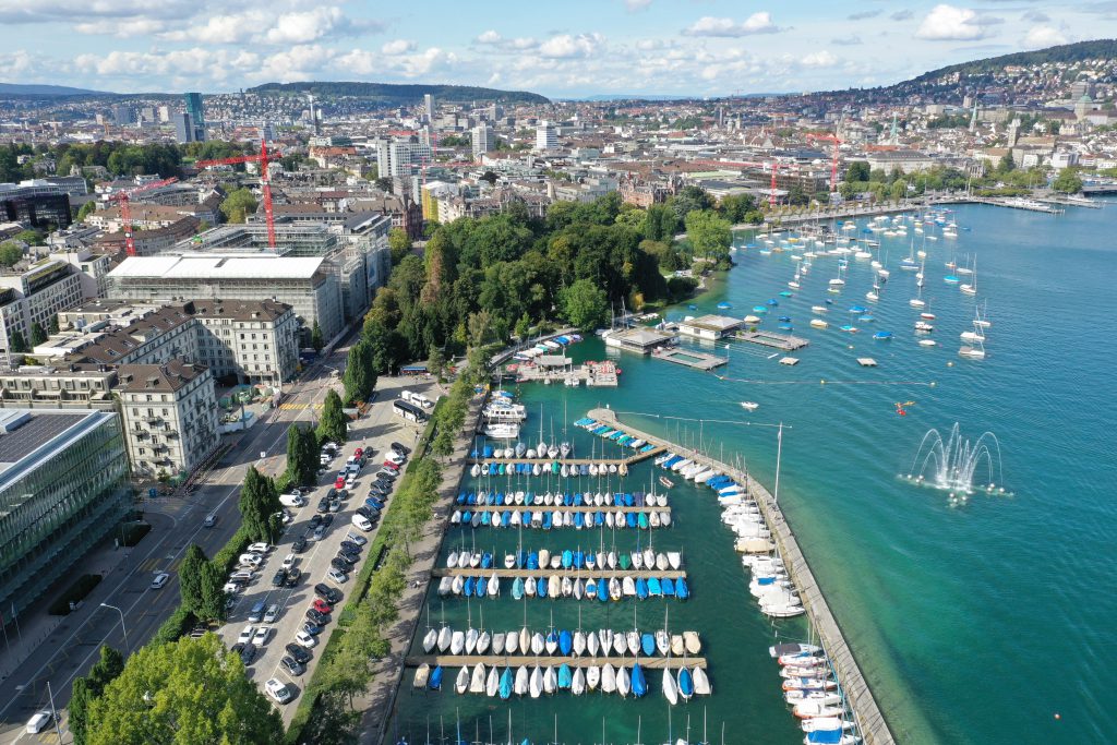 Zürich: Seebad Enge | Dronestagram