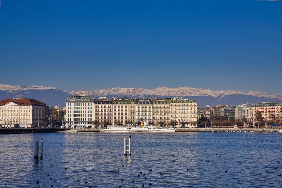 Genfer See und Alpenhintergrund | Dronestagram