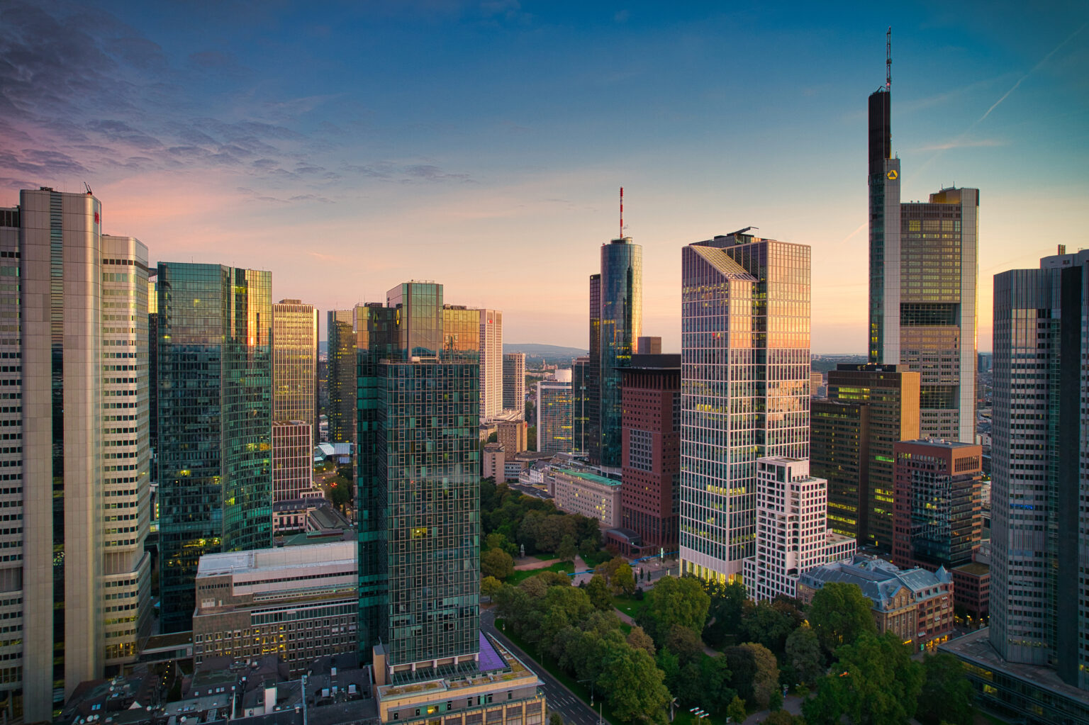 Best Modern European Skylines Photos | Page 1227 | SkyscraperCity Forum